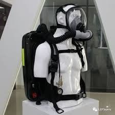 Closed Circuit Self Breathing Apparatus 20MPa Pressure 4 Hours Duration ...