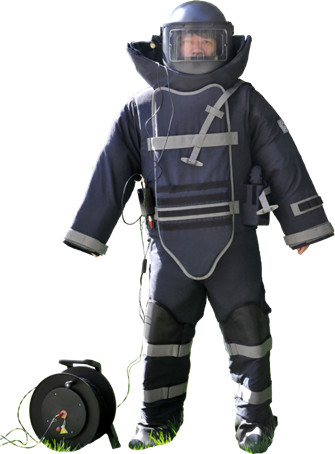 Comfortable Bomb Disposal Uniform , EOD Bomb Defusal Suit User Friendly ...